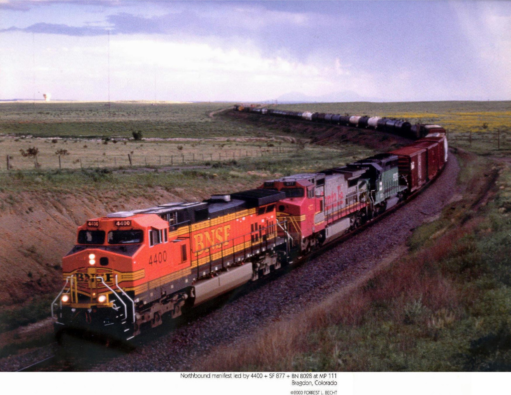 BNSF GE CW44-9 4400 and ATSF/BNSF GE CW40-8 877 and BN/BNSF GM/EMD SD40-2 8028